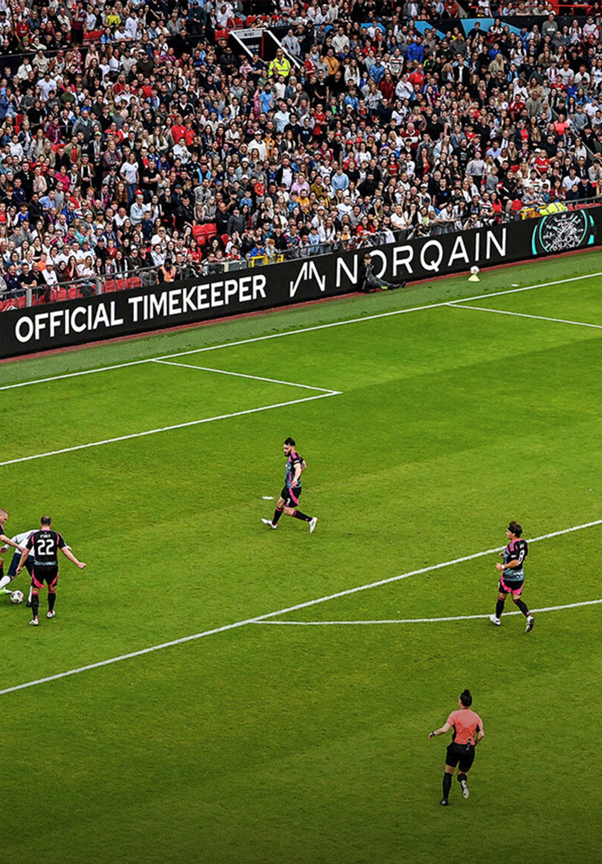 Freedom 60 Chrono 40mm Enjoy Life Special Edition | NORQAIN Swiss Made ...